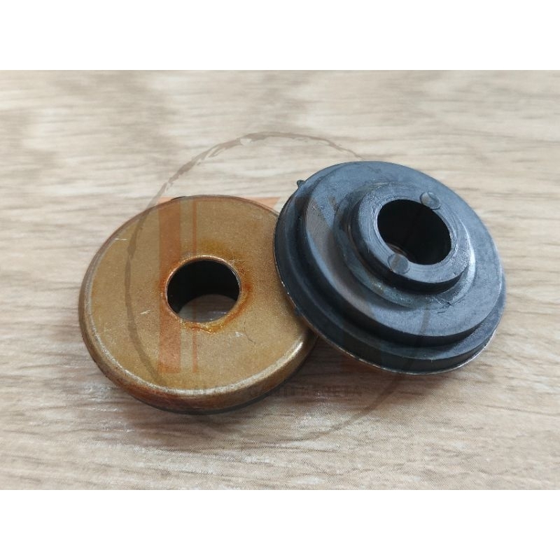 VALVE COVER BUSH TOYOTA COROLLA KE30 SET (2PCS/SET) | Shopee Malaysia
