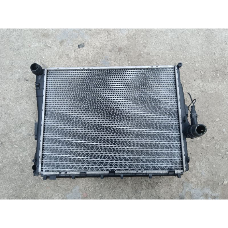 BMW E46 radiator original 318i 325i 328i 330i | Shopee Malaysia