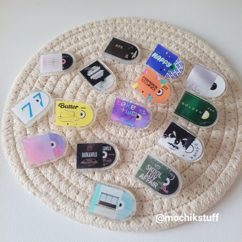 (LOOSE EXTRA) Bts / Solo Album CD pins badge by mochikstuff | Shopee ...