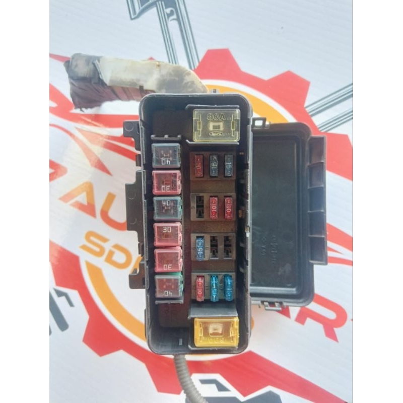 Nissan Sentra n16 front fuse box | Shopee Malaysia