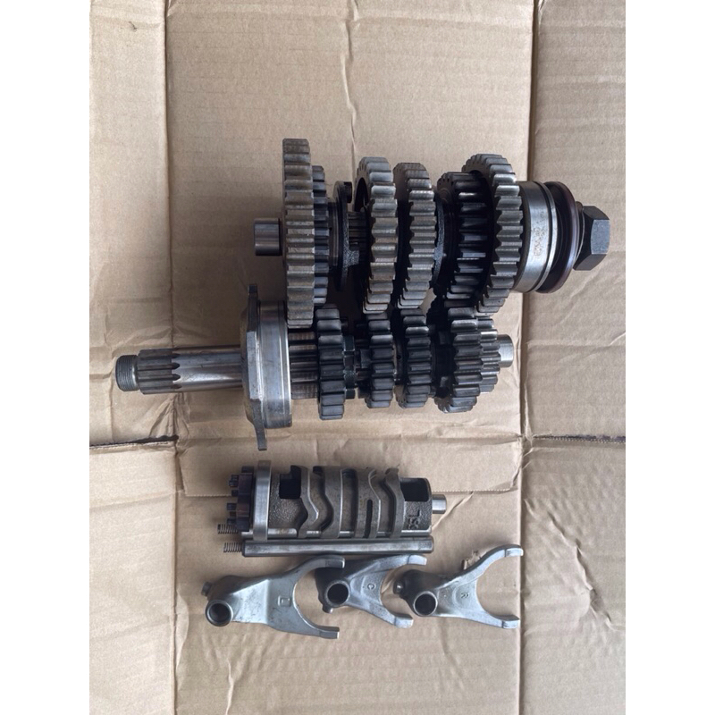 YAMAHA YZF600 R6 5EB TRANSMISSION / GEAR BOX ( 2003-2005 ) | Shopee ...