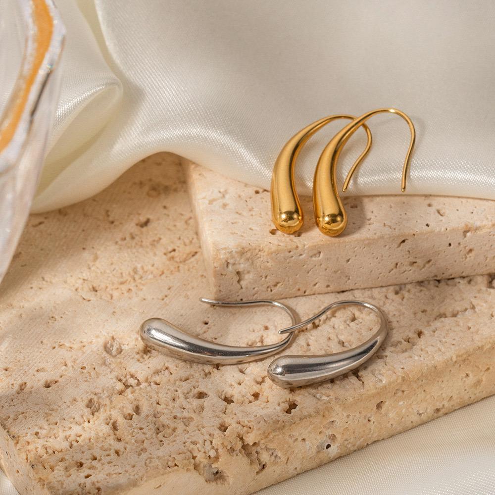 AG17 Droplets earring with 16K gold platting Anti tarnish | Shopee Malaysia