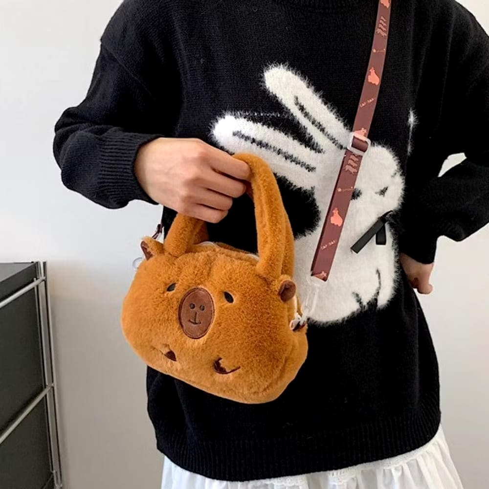 CAPYBARA CROSSBODY/SLINGBAG FLUFFY BAG CUTE CARTOON BEG CAPYBARA VIRAL ...
