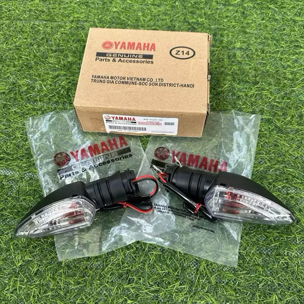100% ORI 1 SET SIGNAL BELAKANG REAR SIGNAL SET CLEAR SMOKE LC135 V4-V8 ...