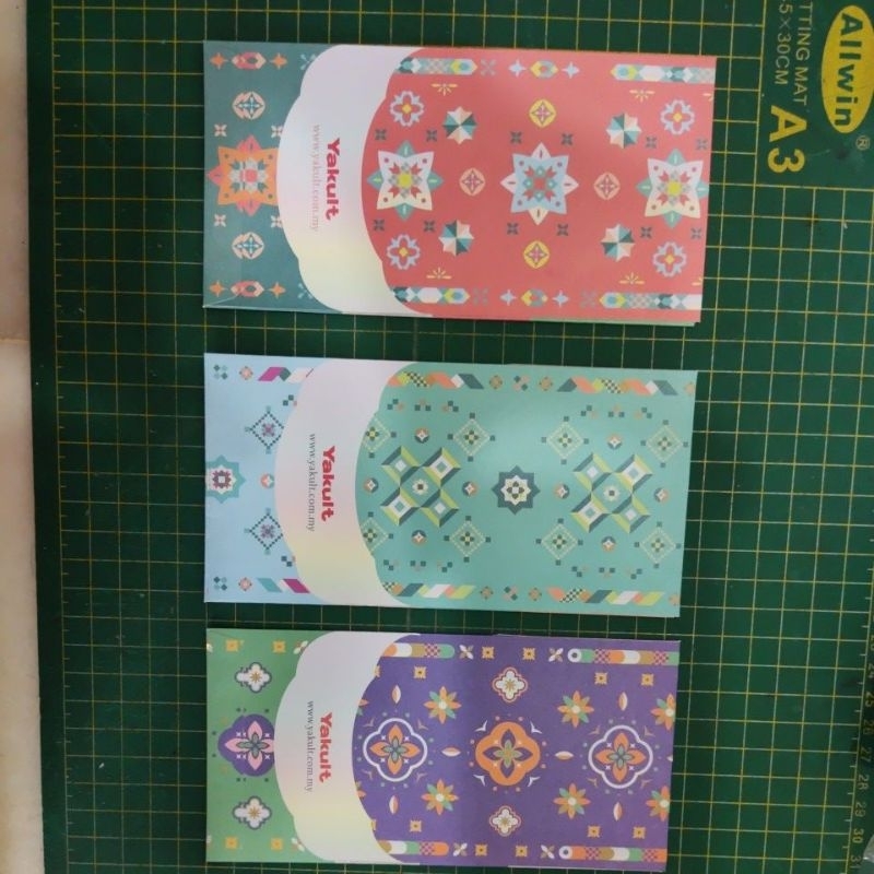 Yakult raya packet 3pcs 3 design | Shopee Malaysia