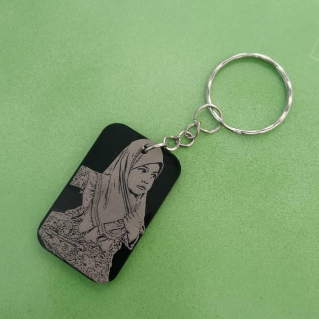 Portrait Keychain / Engrave Gambar / Keychain Acrylic Gambar Portrait ...