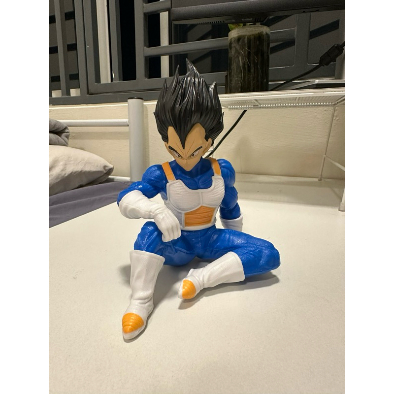 Vegeta Sitting Action Figure (16cm) | Shopee Malaysia