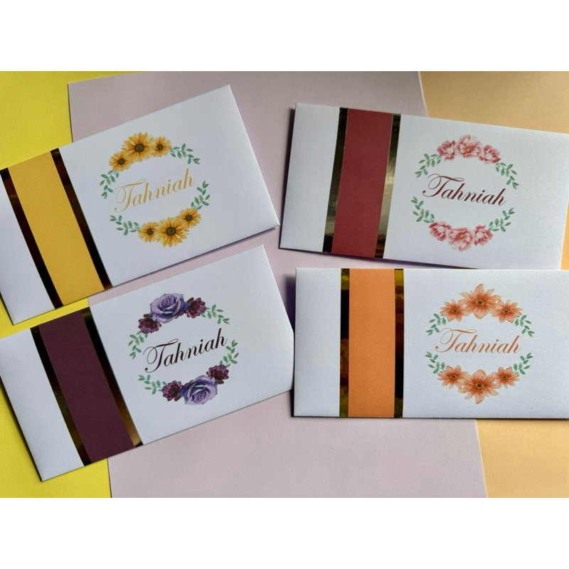 [10 PCS TAHNIAH FLOWER GARLAND WITH SILVER/GOLD STRIP HANDMADE ENVELOPE ...