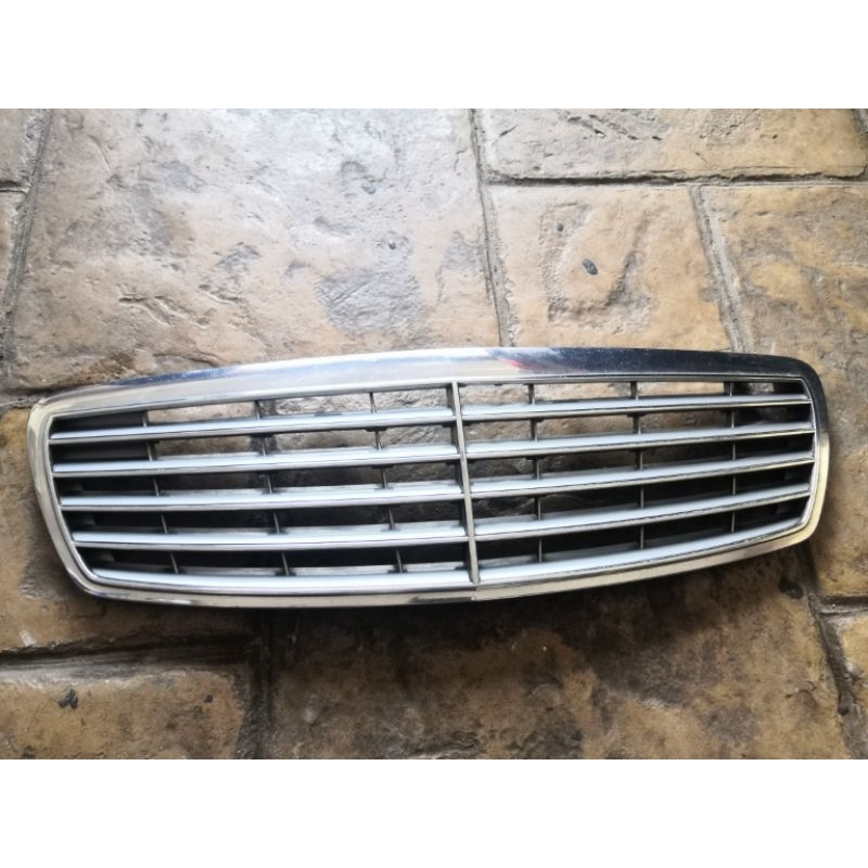 ORIGINAL MERCEDES BENZ W211 E240 FRONT GRILL DEPAN | Shopee Malaysia