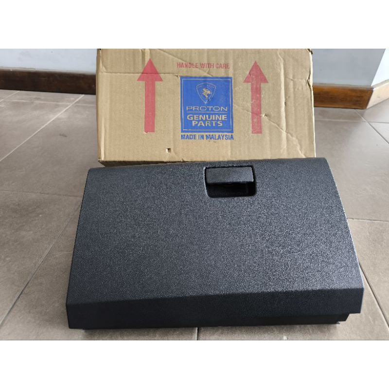 PROTON SAGA BLM/FLX - GLOXE BOX/DRAWER (ORIGINAL) | Shopee Malaysia