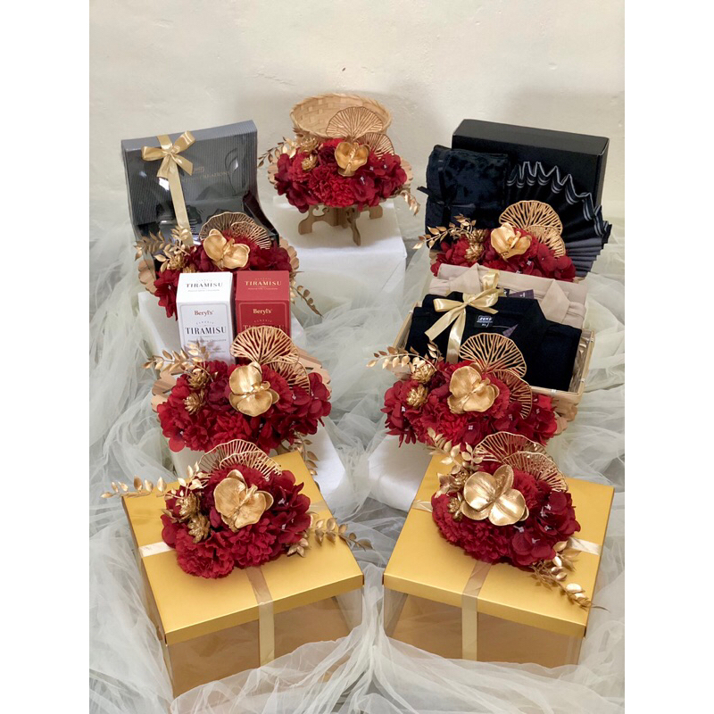 READY STOK ️Dulang hantaran siap gubah ( Boleh request wrna bunga ...