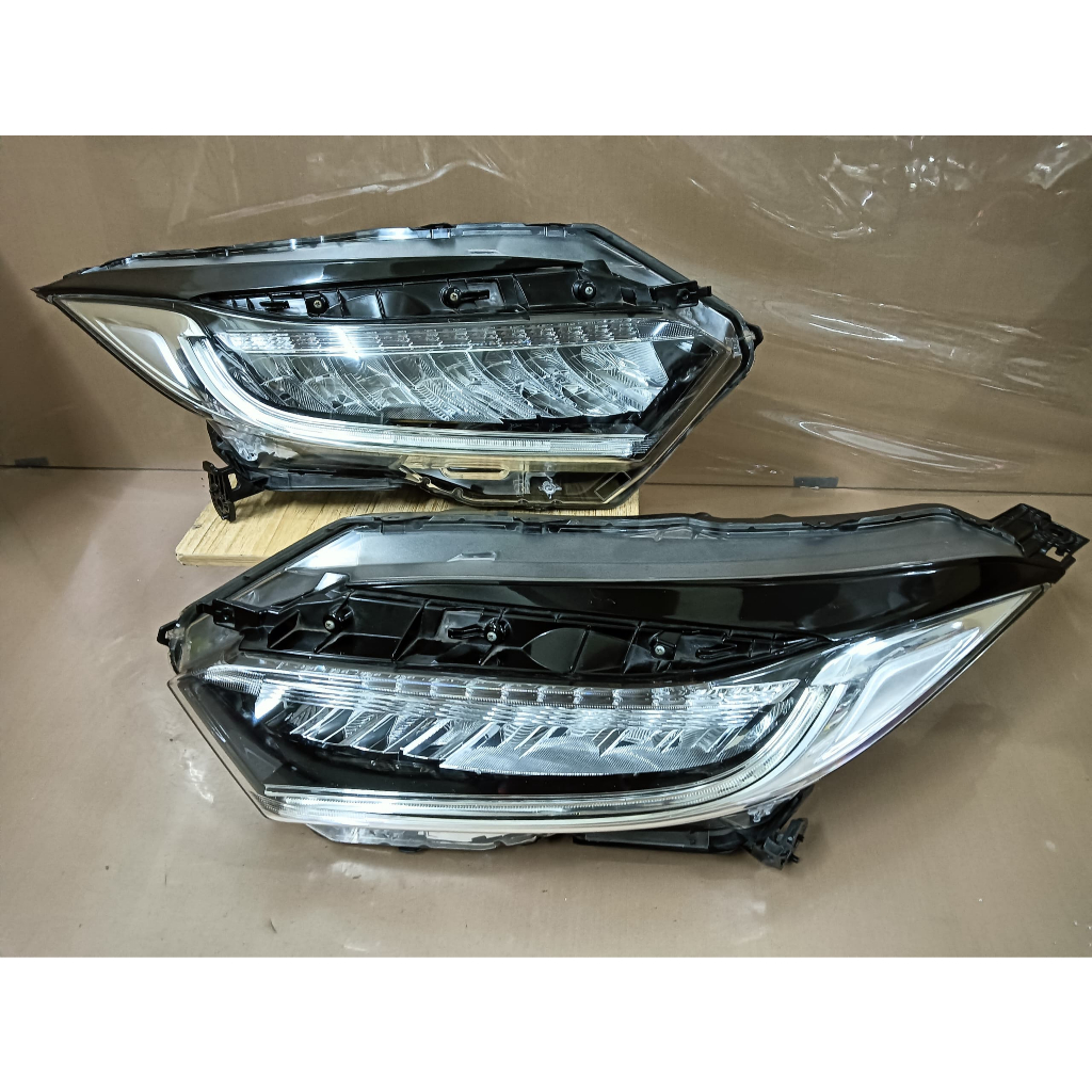 GENUINE Honda HRV HR-V RU1 LED 2019-2022 Front Head Lights Lamps Light ...
