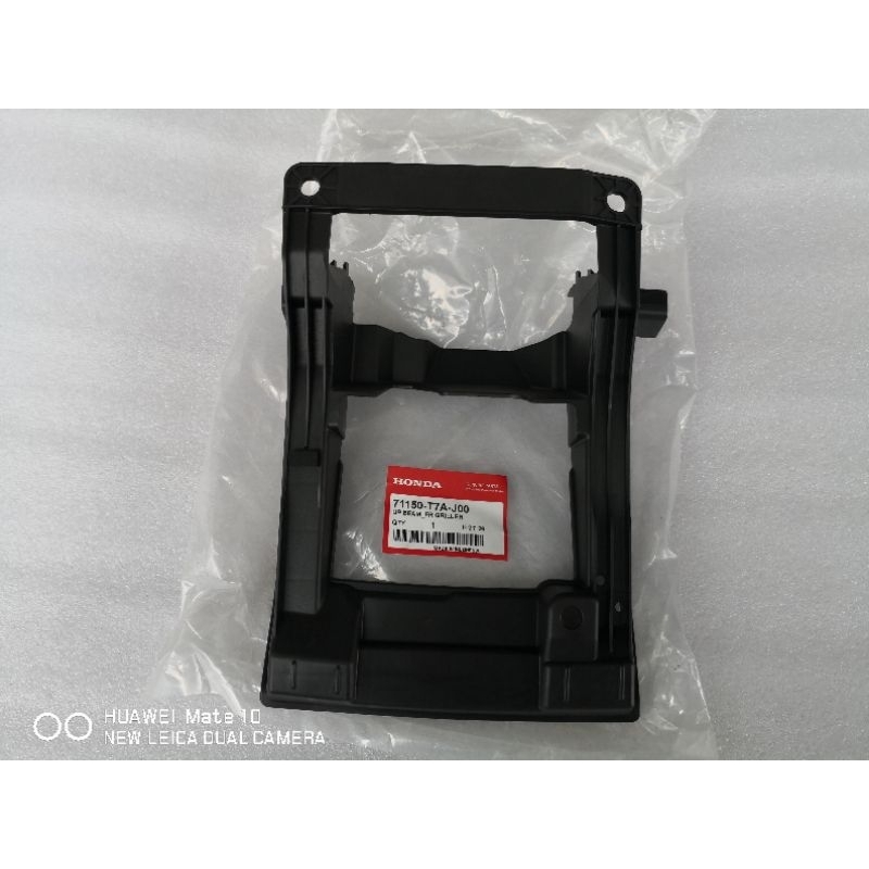 HONDA HRV T7A 2018 GRILLE UPPER BRACKET CENTER 71150-T7A-J00 | Shopee ...