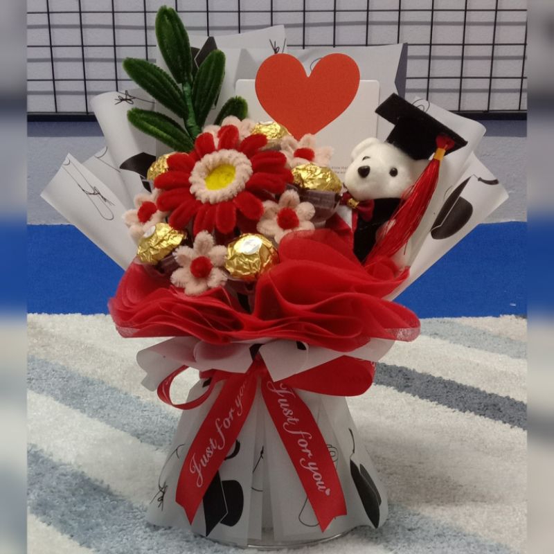 Bouquet Convo Bunga Kawat Bulu & Ferrero Rocher | Shopee Malaysia