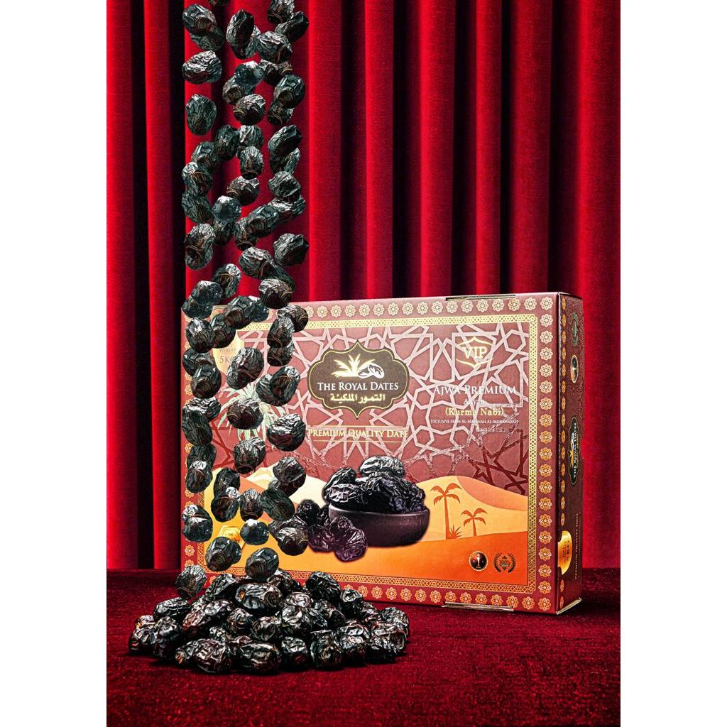 THE ROYAL DATES - ROYAL KURMA AJWA ALIYAH VVIP & LARGE (5KG) | Shopee ...
