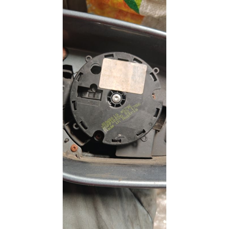 original benz w211/w204/w212 side mirror motor facilift （used） | Shopee ...