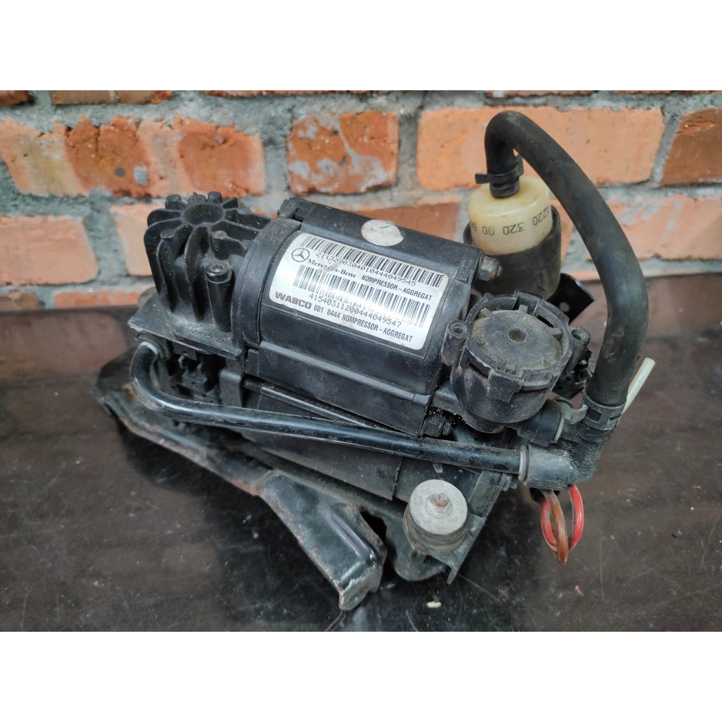 ORIGINAL OE MERCEDES BENZ W220 W211 W219 AIRMATIC SUSPENSION COMPRESSOR ...