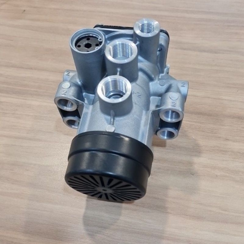 UNIVERSAL trailer relay valve 9710020600 (wabco original) | Shopee Malaysia