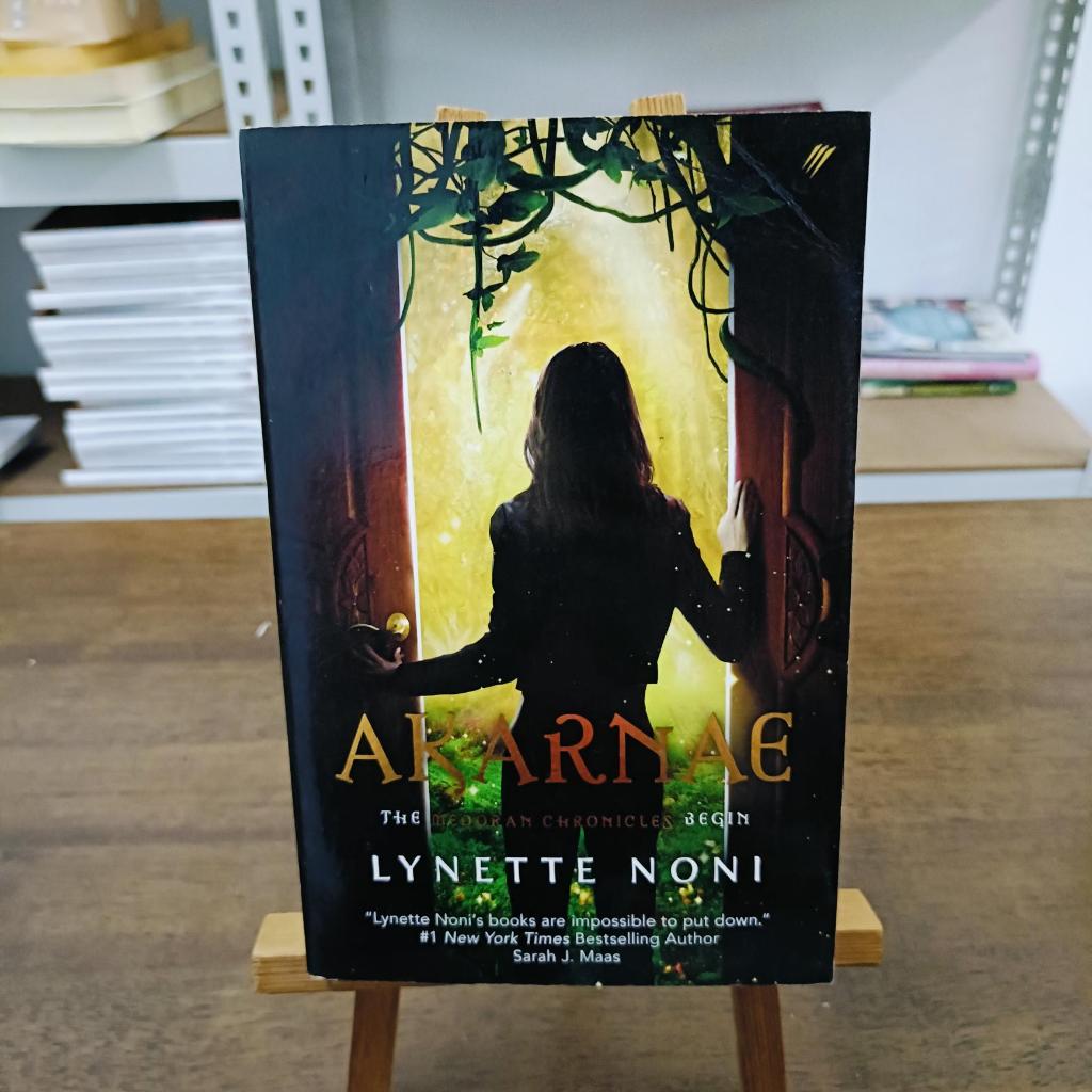The Medoran Chronicles #1 Akarnae Lynette Noni | Shopee Malaysia