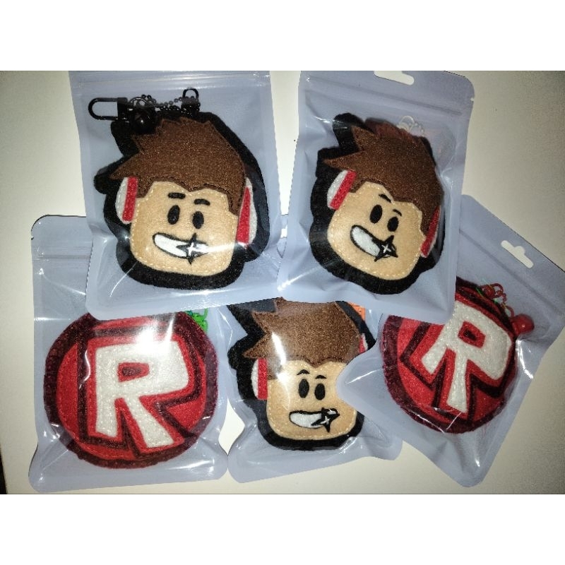 Cartoon Roblox logo keychain felt fabric Handmade | Shopee Malaysia