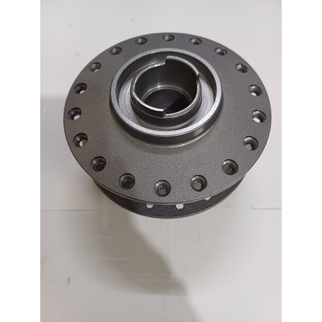 Y125/ Y110/ SRL FRONT HUB (BLACK/ GREY) FOR YAMAHA (SYS/NKS) | Shopee ...
