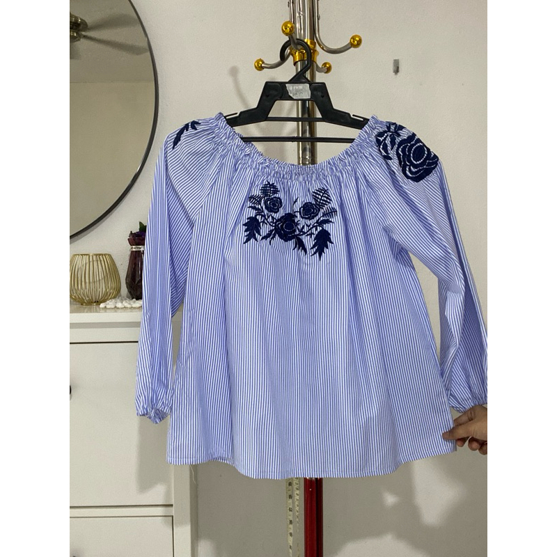 🎀 PIT 22 ( TAG M ) STRIPE BLOUSE SULAM LIKE NEW - sila baca detail di ...