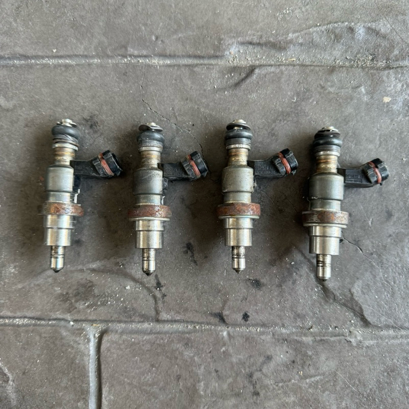 Toyota Rav4 Caldina Wish Isis 1AZ D4 Injector Original Used Japan ...