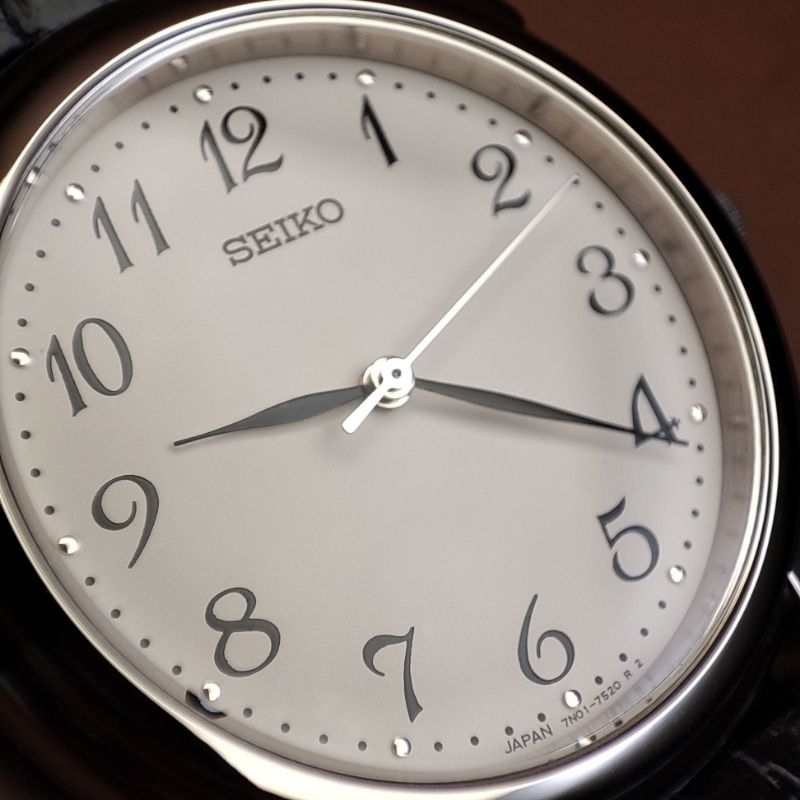 Authentic Seiko Quartz 7N01 Men Watch | Shopee Malaysia