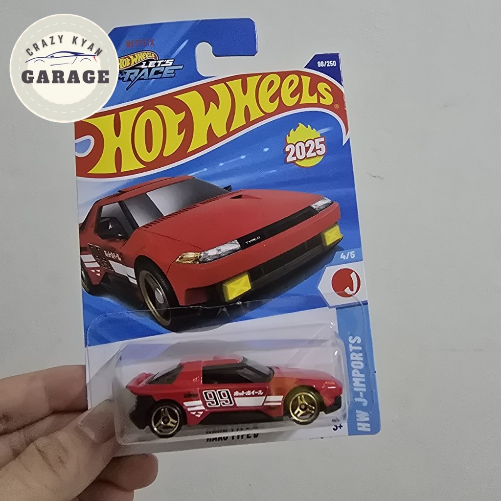 Hot Wheels Fantasy Hako Type D Red Diecast Toys Car for Boys ...