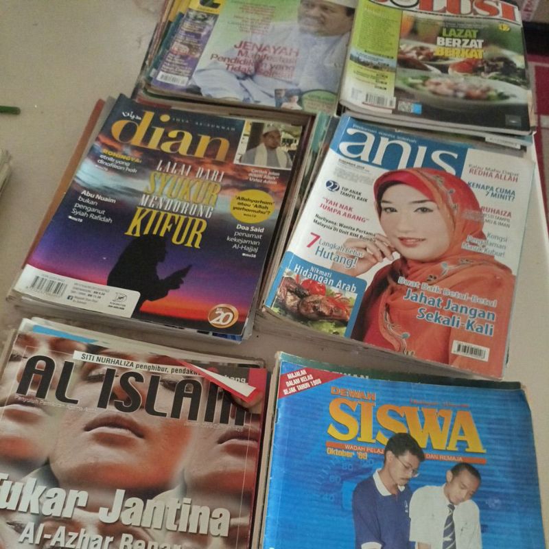 Majalah i Siswa Solusi Al Islam Dian Anis | Shopee Malaysia