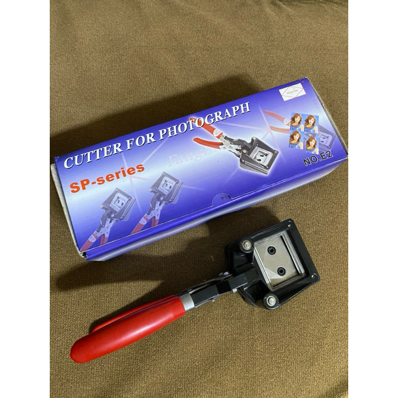 PASSPORT CUTTER FOR PHOTOGRAPH (30mm X 40mm ) | Shopee Malaysia