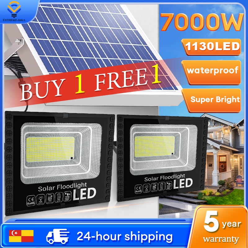 【READY STOCK】7000W Solar light outdoor lighting Solar Spotlight lampu ...