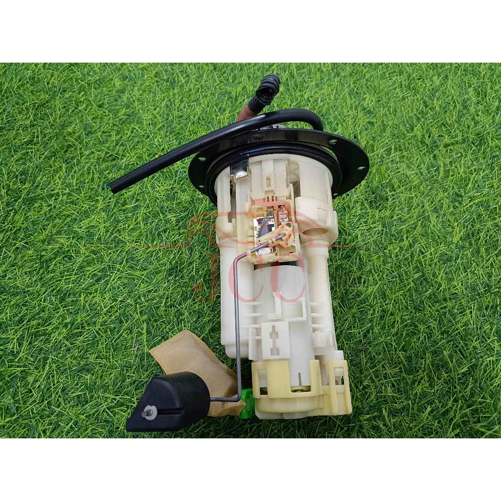 TOYOTA ALPHARD (MNH10W) 2004 FUEL PUMP 77020-28021 JAPAN USED [2E-5D ...