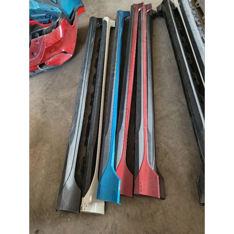 Perodua Bezza and Axia skirt 2016-2019 side skirts | Shopee Malaysia