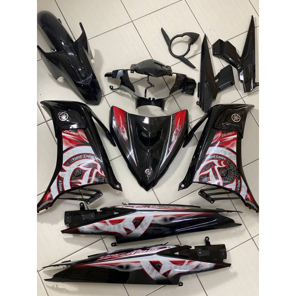 YAMAHA LC LC135 V2 V3 V4 V5 V6 V7 HITAM KILAT FULL STRIPE MERAH BATIK ...