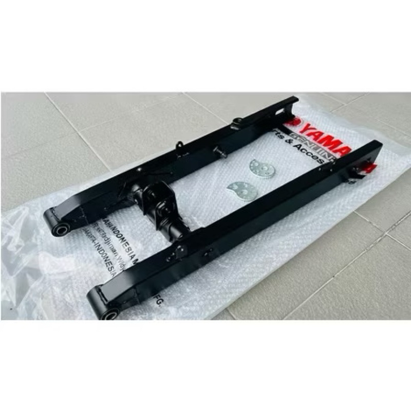 ORIGINAL YAMAHA LC135 4S 5S V1 V2 V3 V4 V5 V6 V7 V8 New Swing Arm Standard Siap Bush Cutting ...