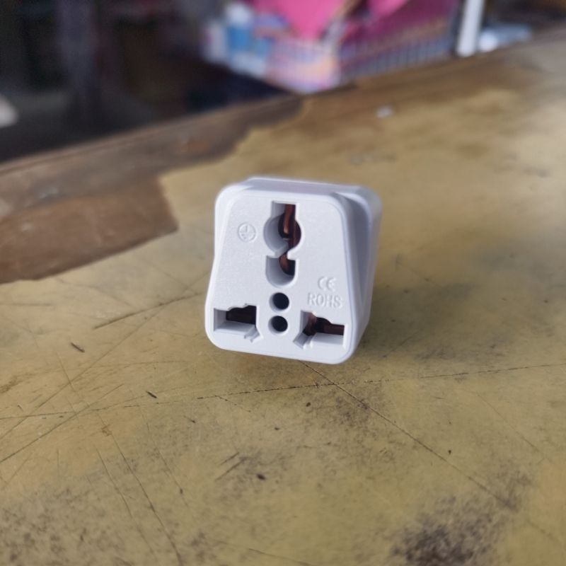 Preferred 3-Pin Universal Adapter Plug Head UK Malaysia China Plug ...