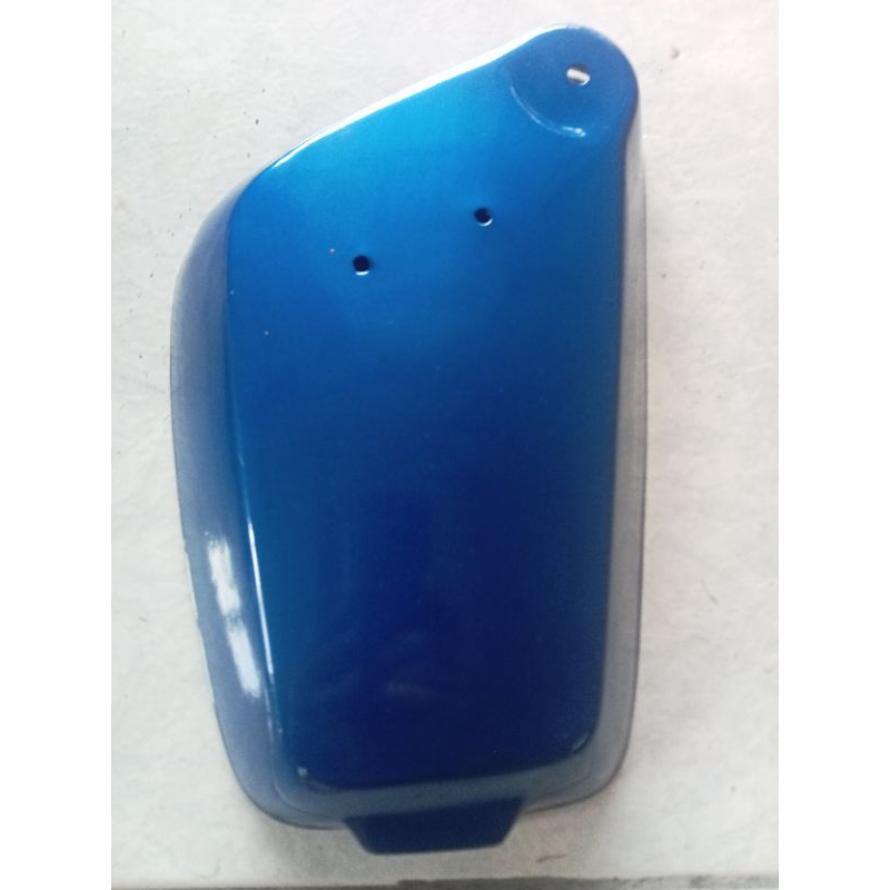 Yamaha YB100 Side Cover Kanan | Shopee Malaysia