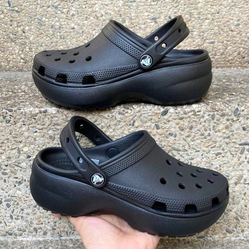 Crocs Classic Platform Clog / Sandals Crocs Clog Platform woman | Shopee Malaysia