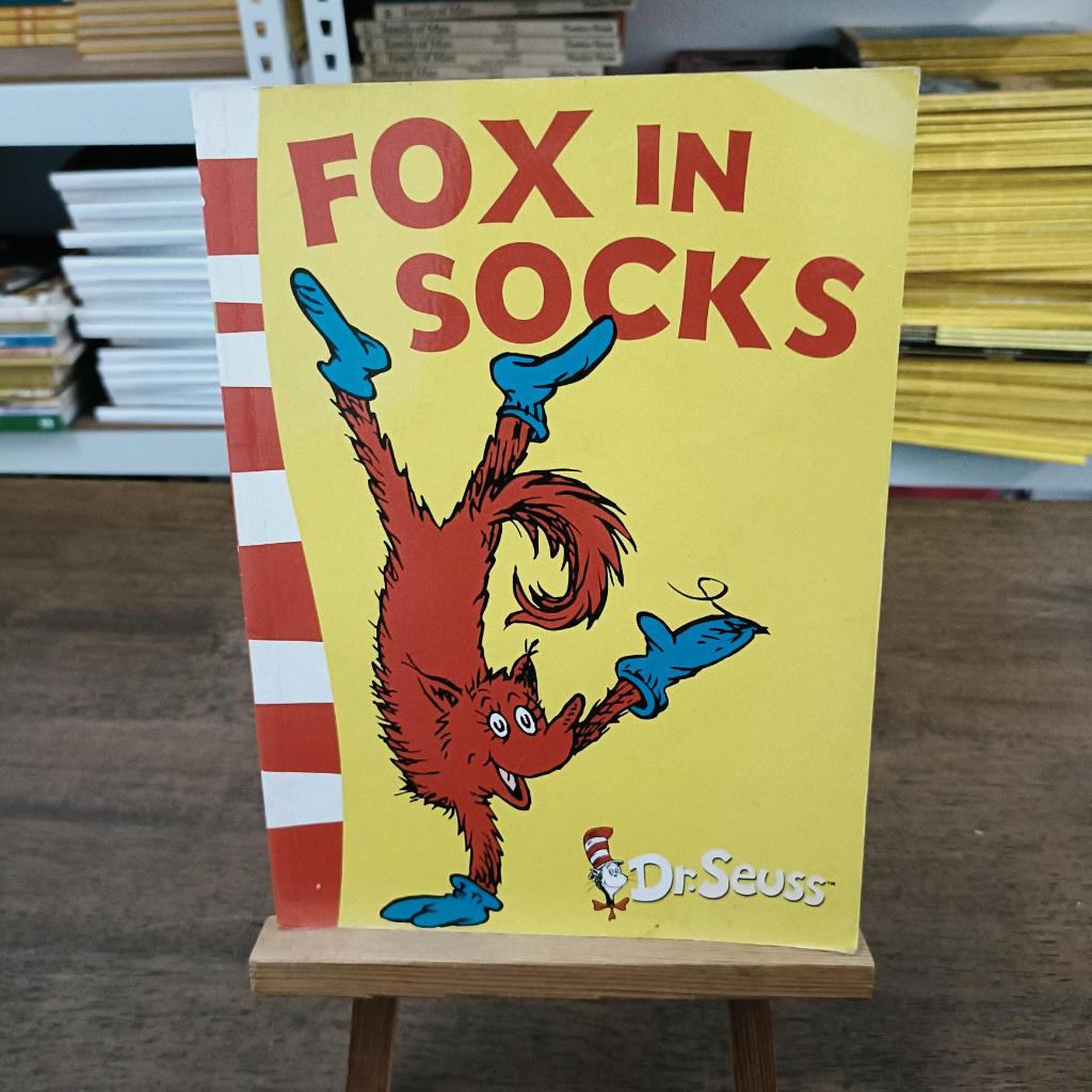 Fox in Socks Dr. Seuss | Shopee Malaysia