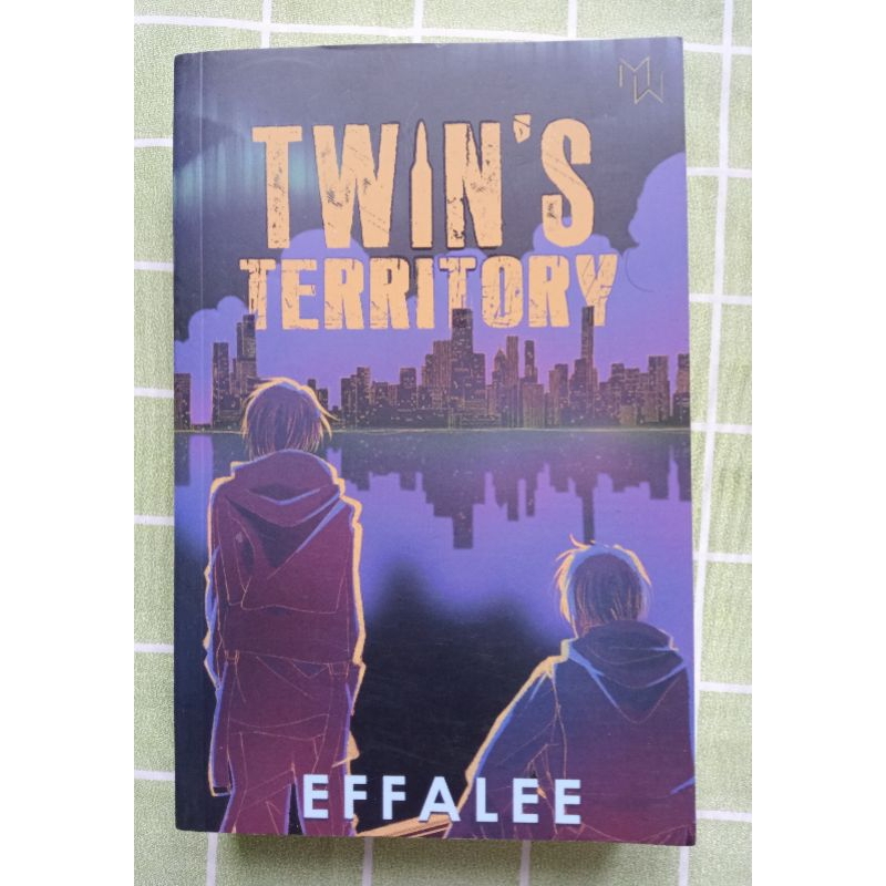 preloved TWIN'S TERRITORY effalee | Shopee Malaysia