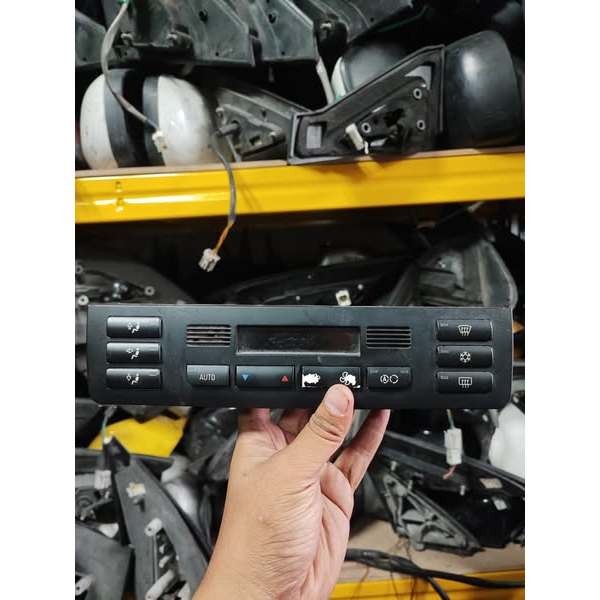 BMW E46 Aircond Controller Climate Control Switch Panel Suiz | Shopee ...