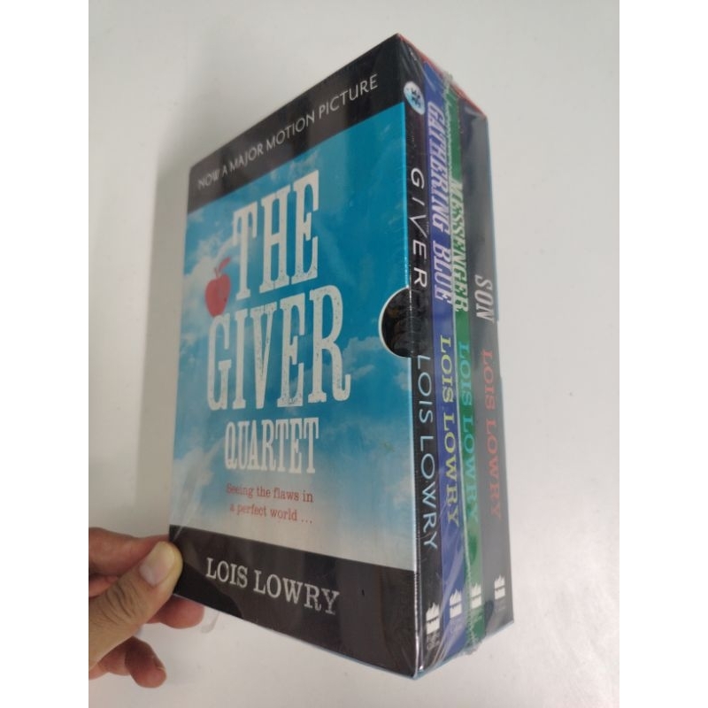 [BB] [100% Original] [Rare] The Giver Quartet Boxed Set by Lois Lowry (YA / Fantasy / Dystopia ...