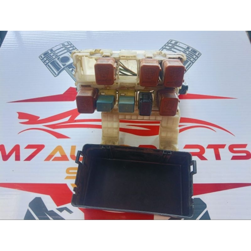 Nissan Sentra n16 relay box used | Shopee Malaysia
