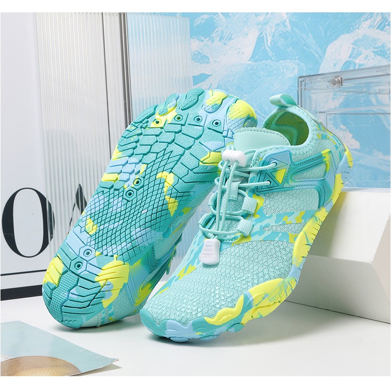 Five finger water wading shoes, colorful beach shoes, quick drying ...