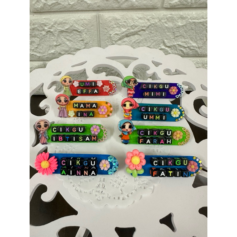 Brooch cute Pin customized nama / Brooch souvenir gift / personalized ...