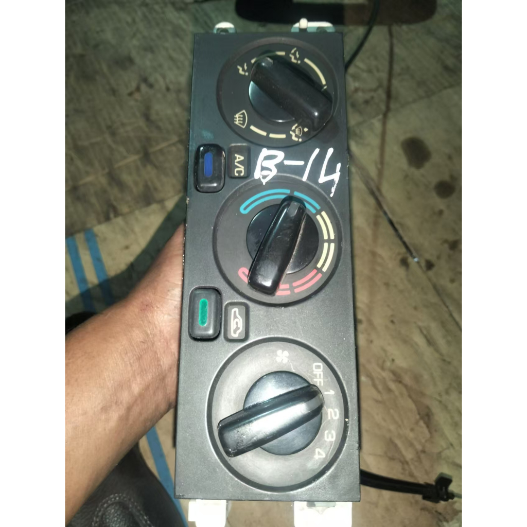 Nissan Sentra B14 Aircond Panel/Suis/Switch | Shopee Malaysia