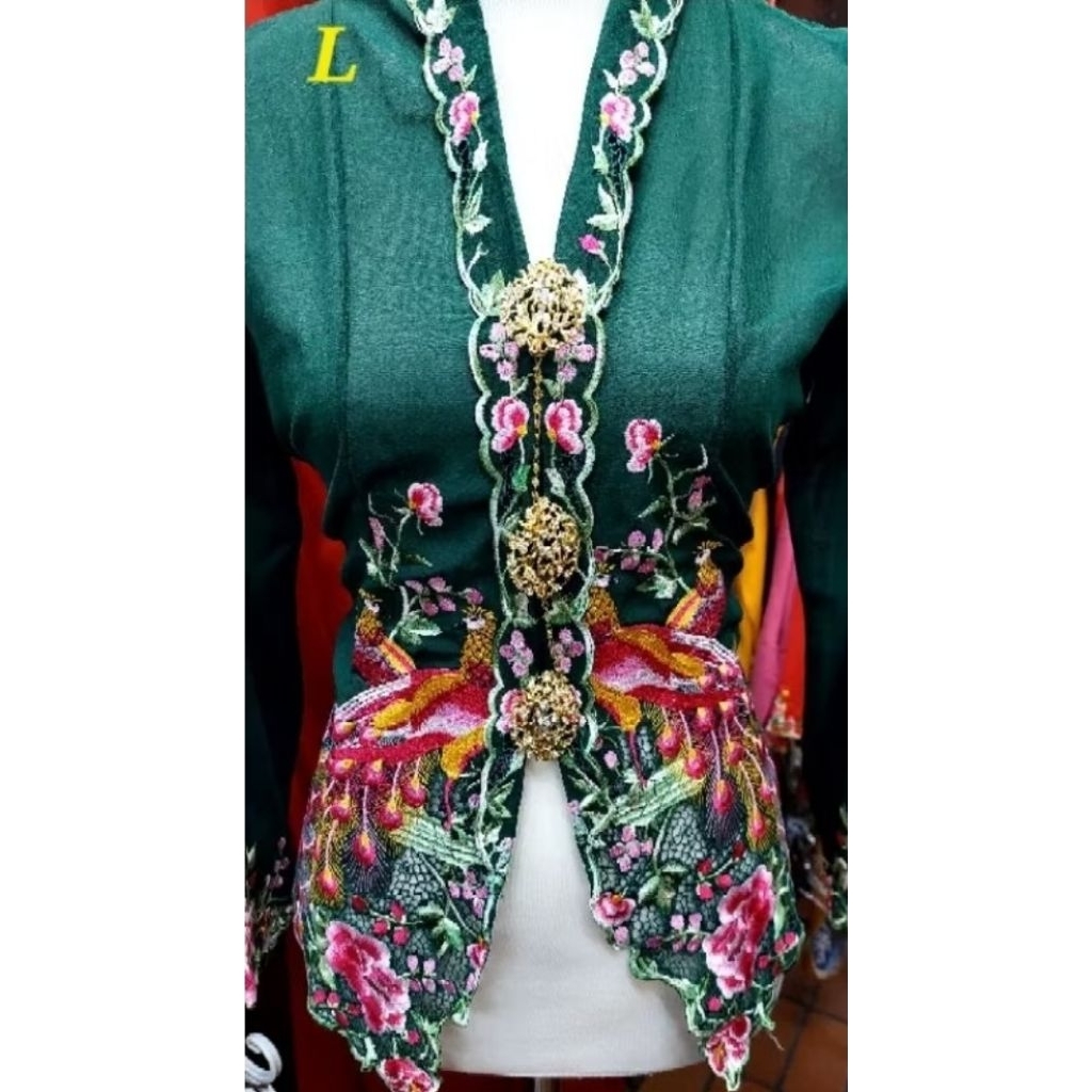 Kebaya Sulam Nyonya Embroidery Traditional Hand Made (L) | Shopee Malaysia