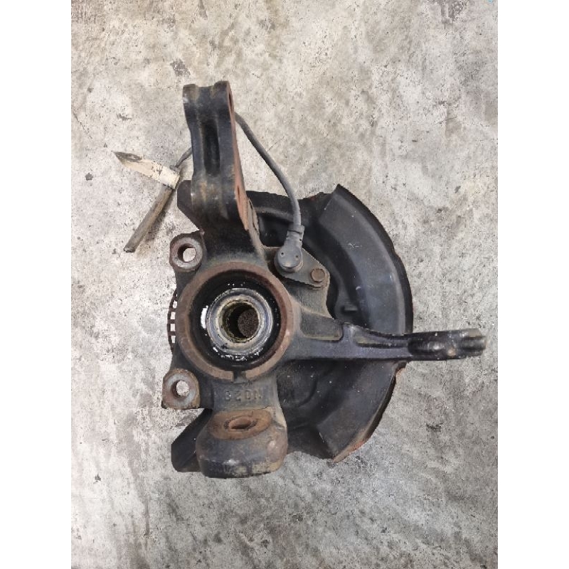 Perodua Myvi First Gen 2005-2010 K3 1.3L (USED) Front RHS Knuckle Wheel ...