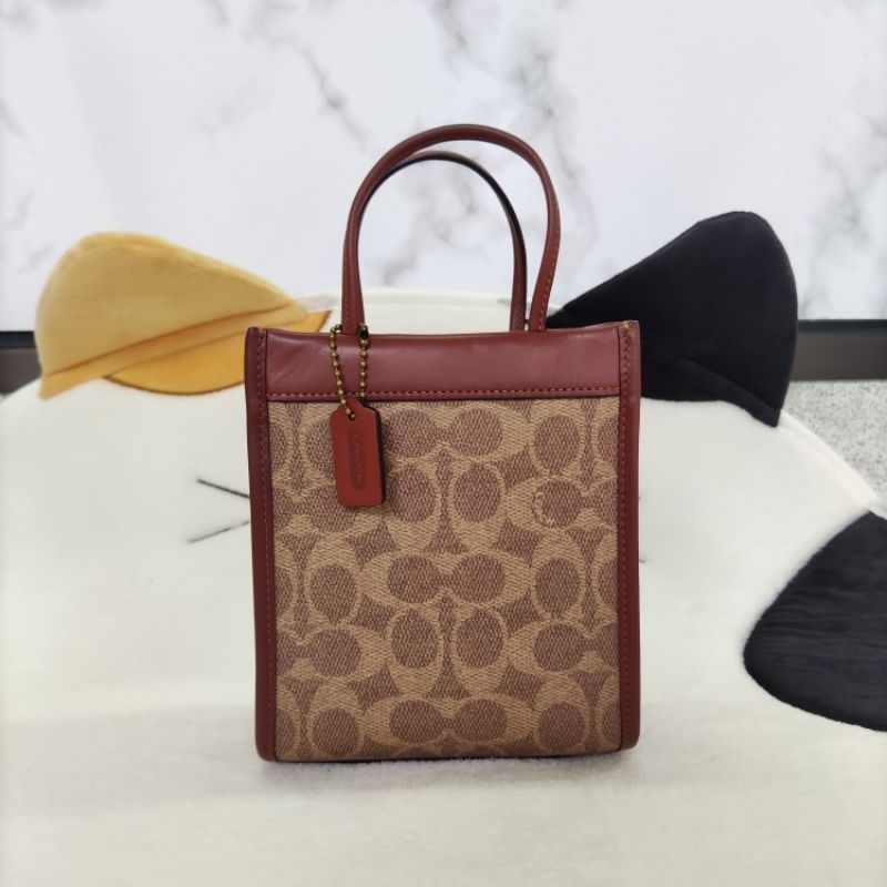 SecondHand🔥（C Brand）Brown Classic Monogram Mini Tote, 98% New Coach ...